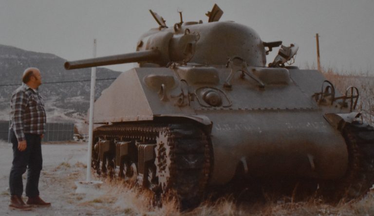 Vehicle I-D: M4 Sherman, WW2 to Iran-Iraq War | Blind Bat News