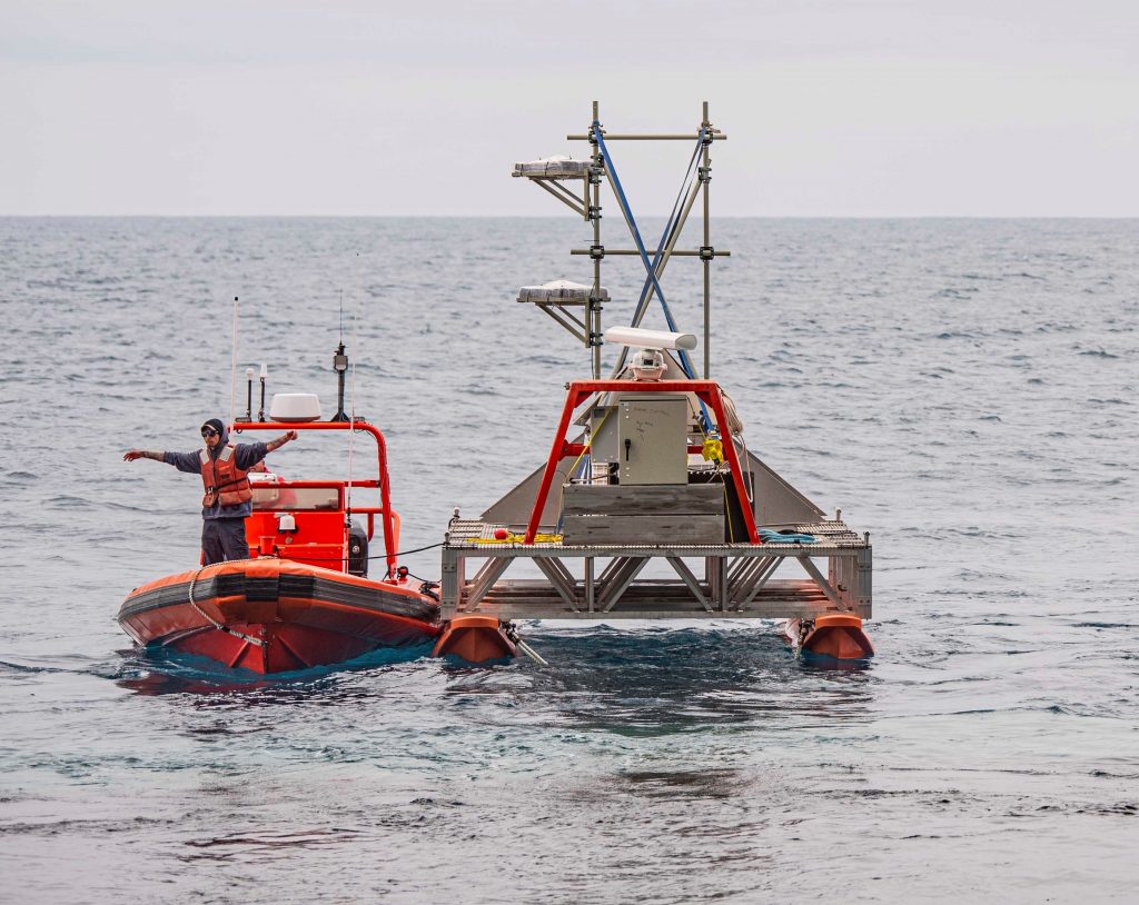 Robot Wars: Junk Heap that floats? | Blind Bat News