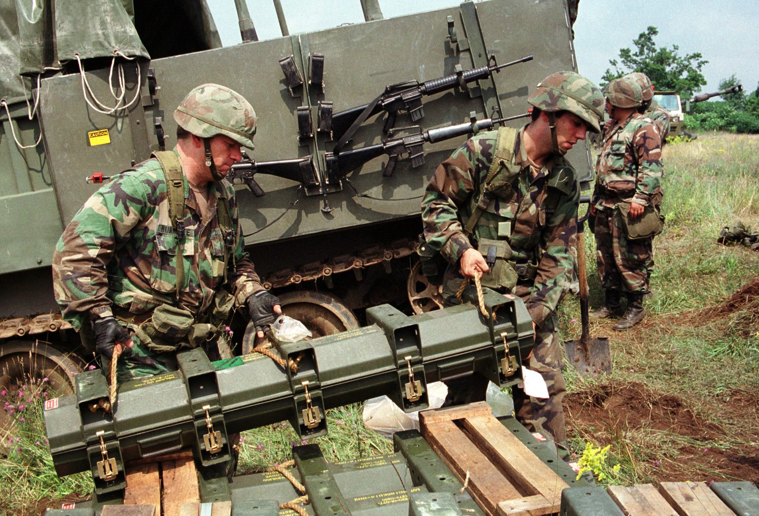 Weapon I-D: Cold War Copperhead, still in use | Blind Bat News