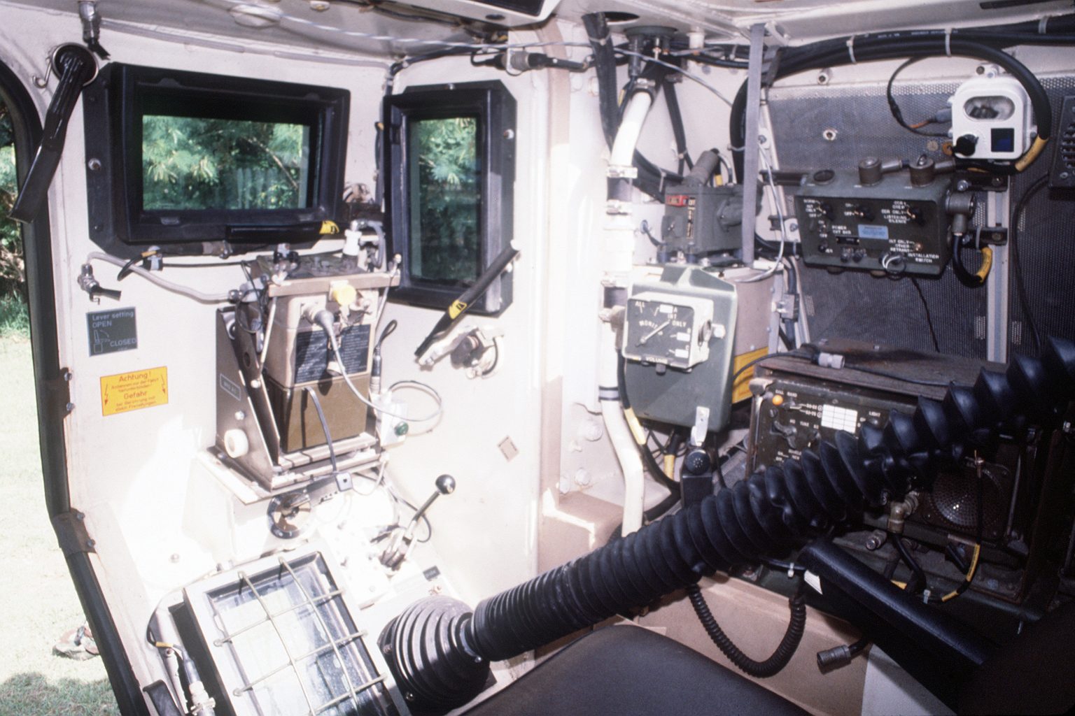 Vehicle I-D: M93 Fox NBCRSV, Cold War & beyond | Blind Bat News